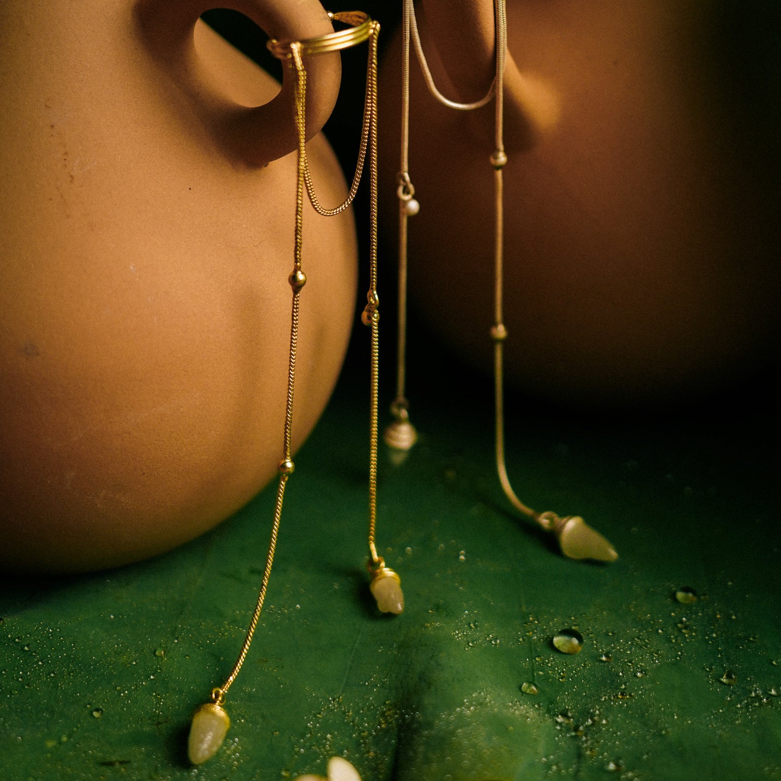 Wonder Mogra Long Ear Cuff – surmeyi